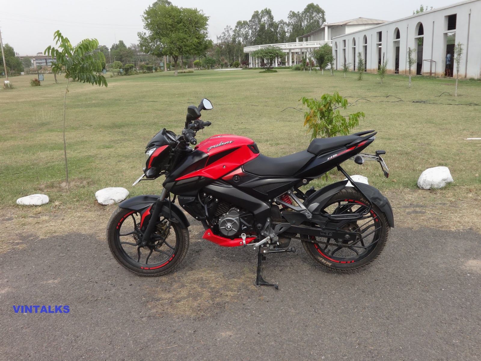 Bajaj Pulsar NS160 review