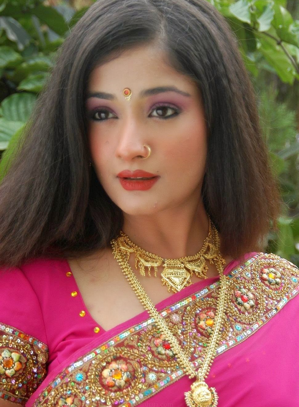 Kiran Rathod Hot in Pink Saree | Indian Actress Sarees