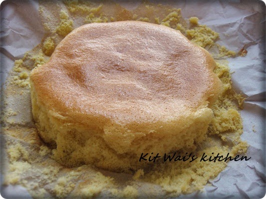 Kit Wai's kitchen : 蜂蜜凹蛋糕 ~ Honey Concave Cake