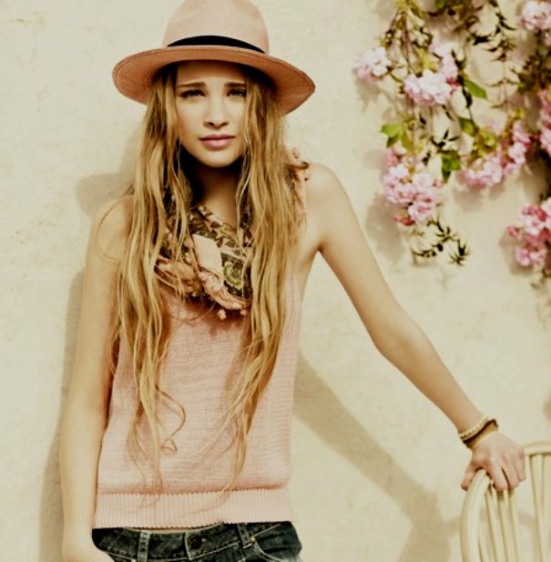 LA LETRA TAL VEZ: ENTREVISTA LITERARIA A LA MODELO FLORENCIA MARTÍN