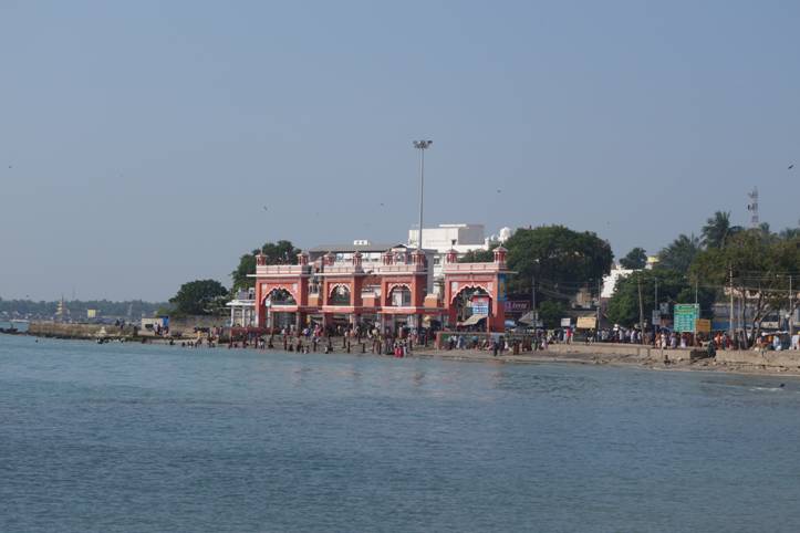 Tamilnadu Tourism: Agni Theertham, Rameshwaram, Ramanathapuram