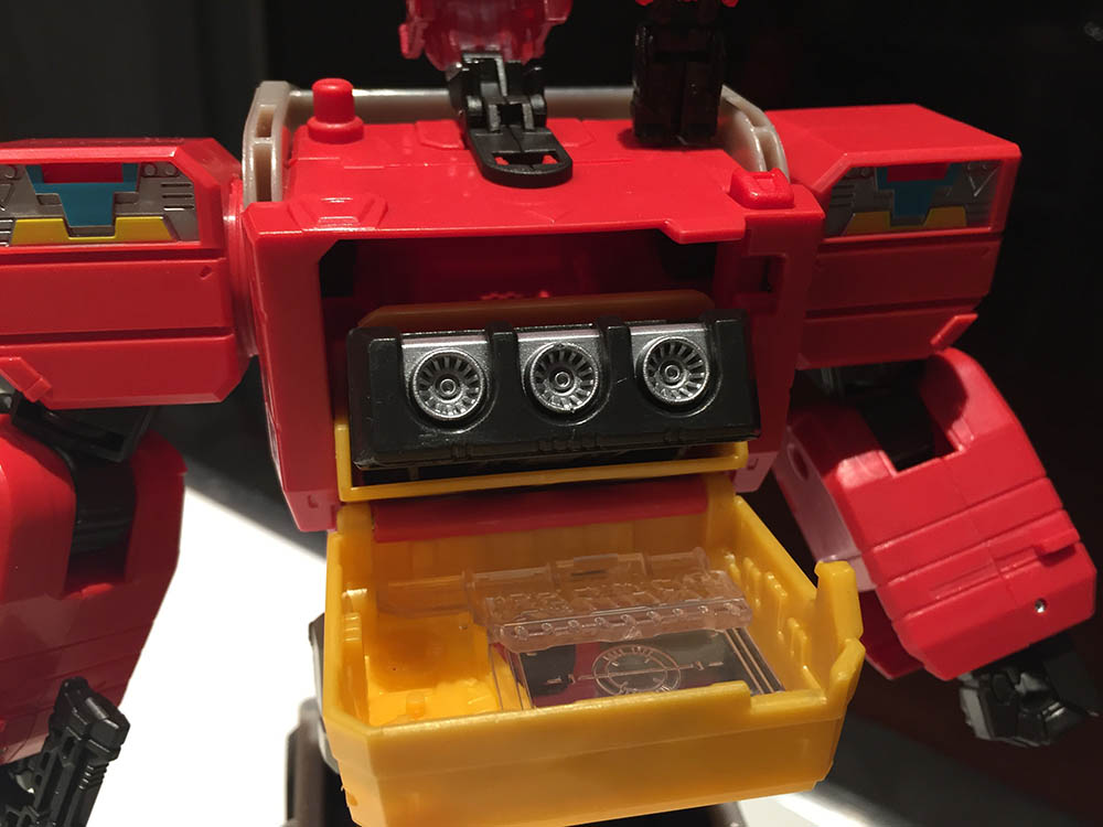 Blaster di Transformers Titans Return e Viper, il cross-over vivente ...