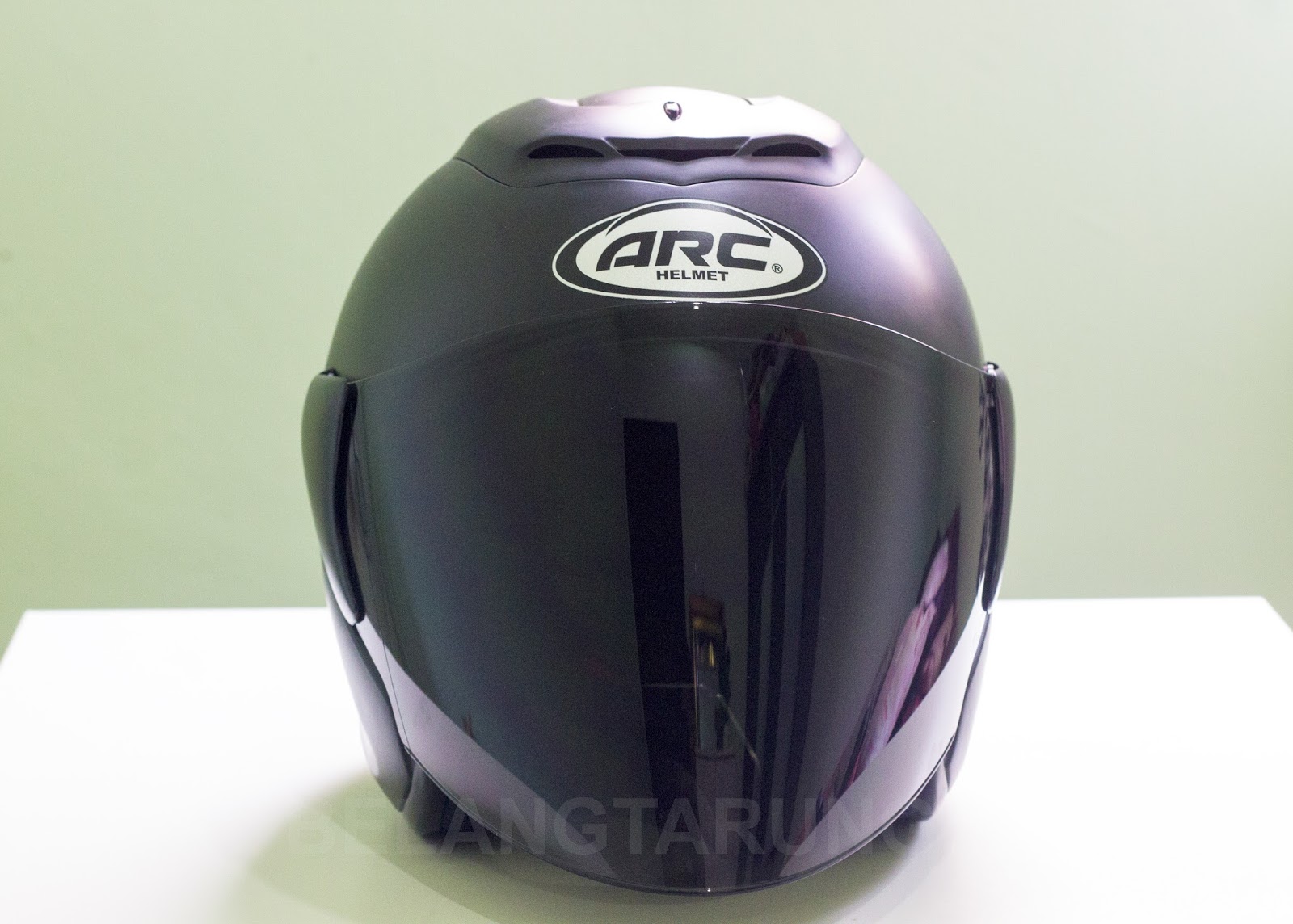 Helmet Arc Ritz Harga