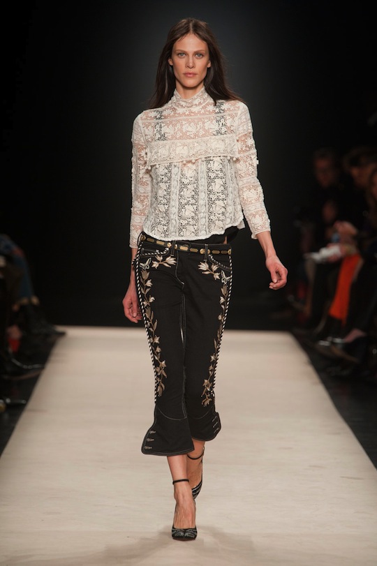 LISA BYRD THOMAS - Hip Fashion Stylist: Frontier Girl Fashion - Western ...