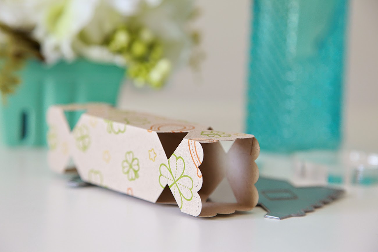 Unify Handmade: Fun Candy Box DIY