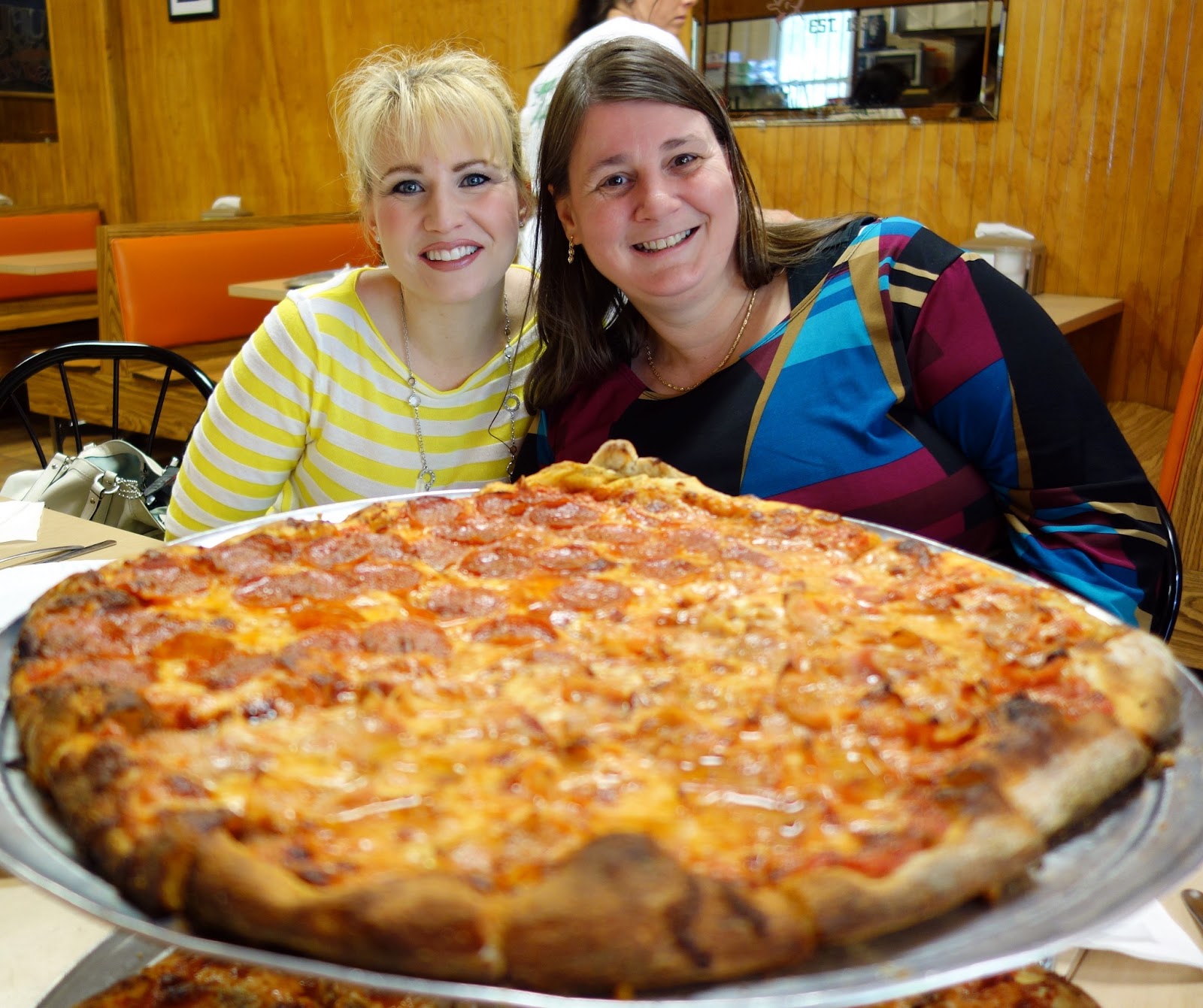 Pizza Quixote: Review: Zuppardi's Apizza, West Haven CT