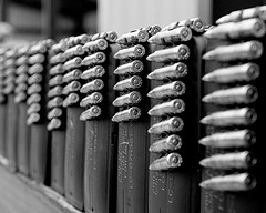 welcome to the world of weapons: M249 Squad Automatic Weapon ( SAW)