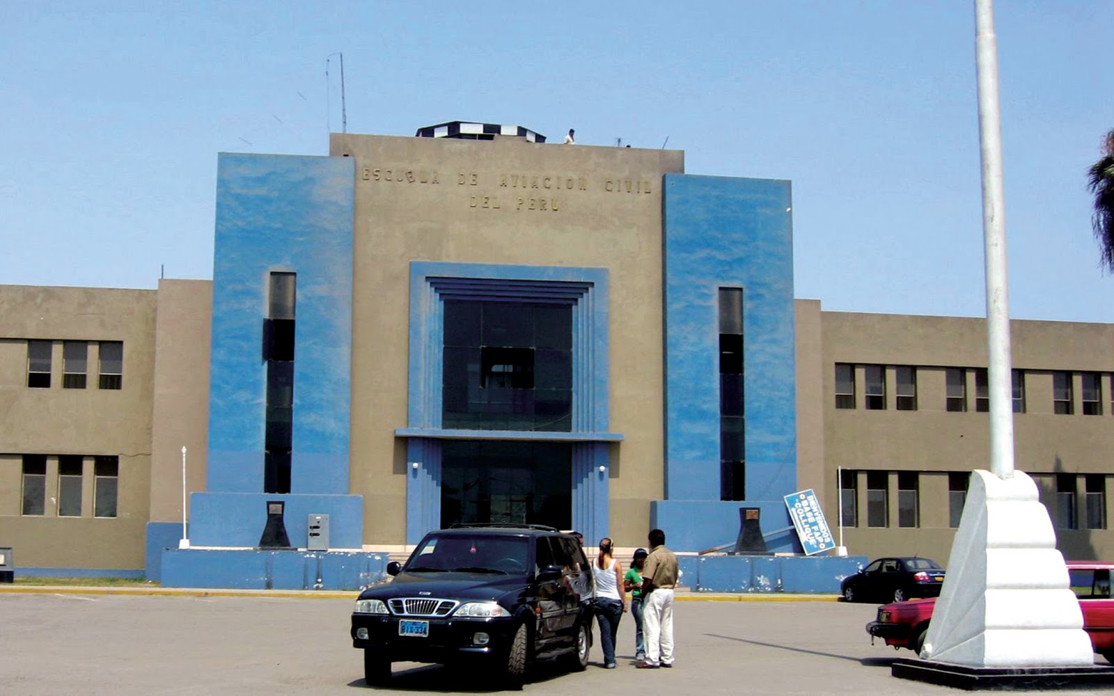 COMAS EL CARMEN: HISTORIA DEL AEROCLUB DE COLLIQUE