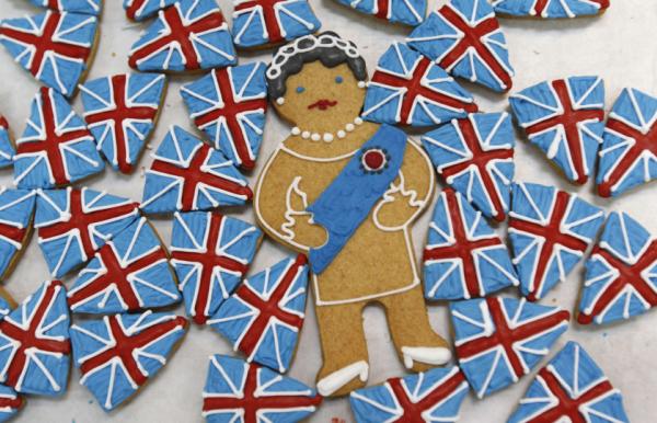 English is FUNtastic: Jubilee biscuits set to sell like hot cakes