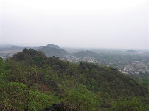Traveller: Dongargarh: Maa Bamleshwari Temple