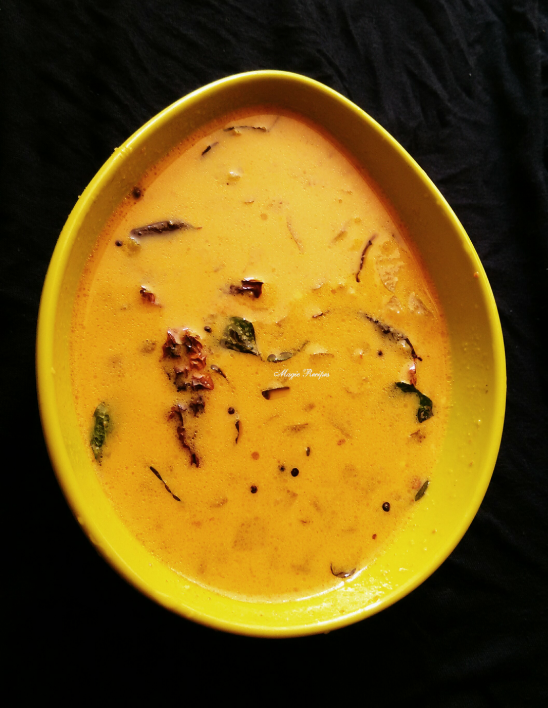 MY MAGIC RECIPES: PULINCHIKKA OZHICHU CURRY / IRUMPAN PULI CURRY ...