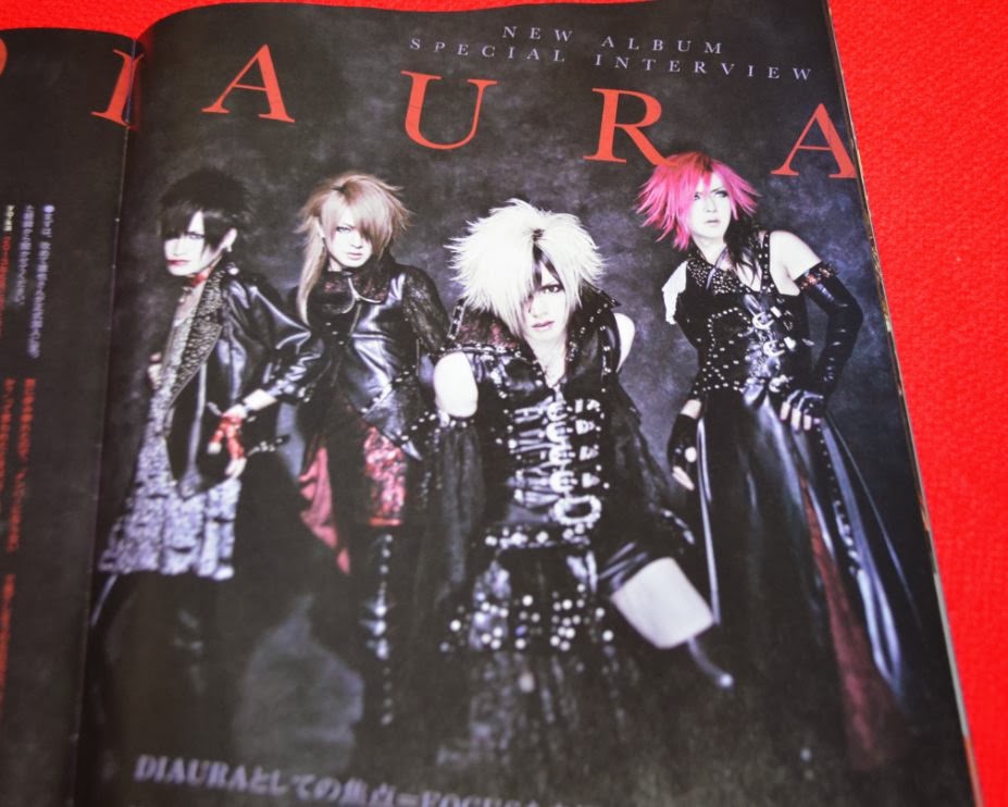 V-KEI COLLECTORS: Kaya 3rd Album "GOTHIC" & DIAURA 2nd FULL ALBUM "FOCUS"