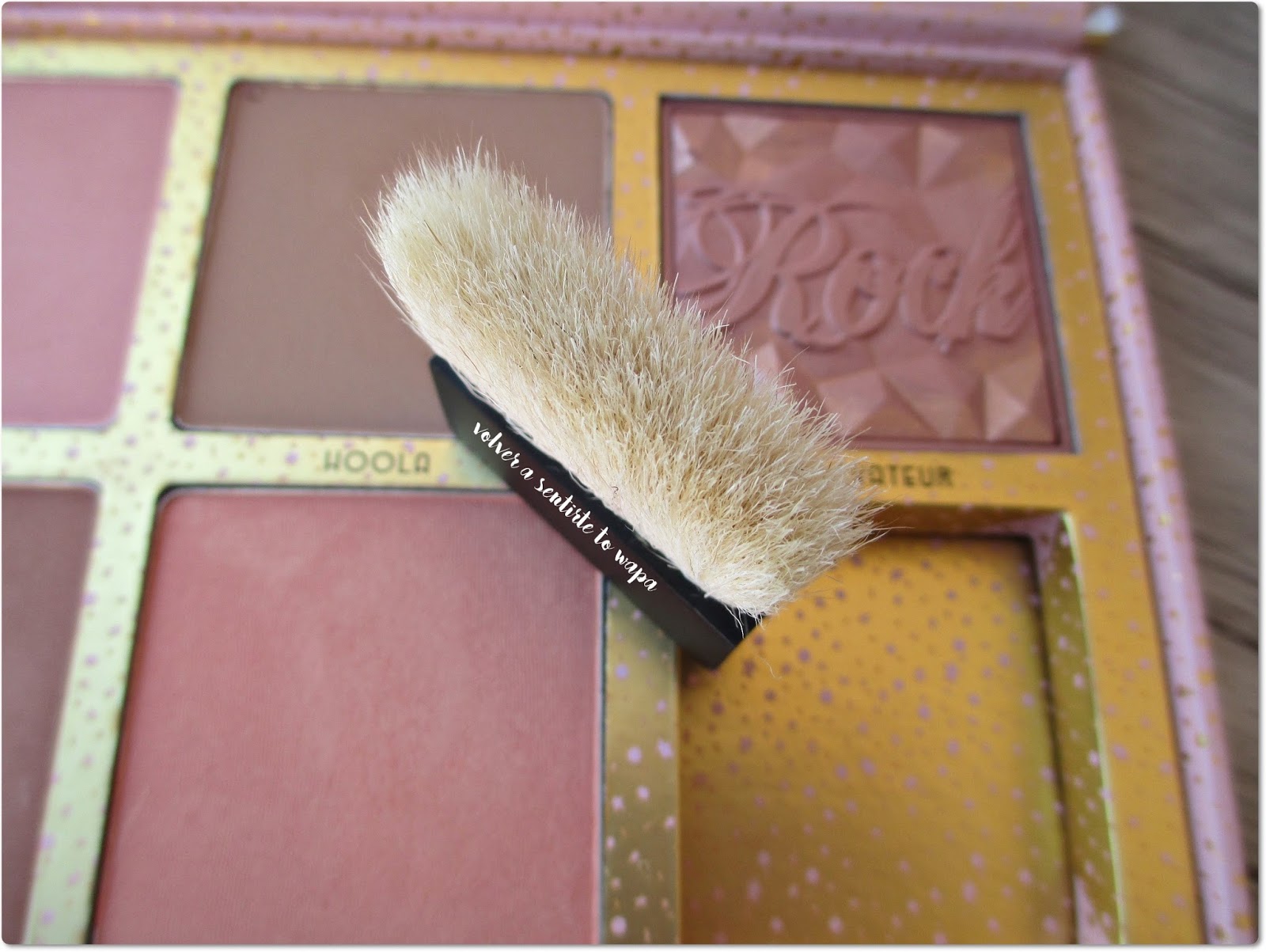 Volver a Sentirte to Wapa - Blog de belleza: 5 blushes de Benefit al ...