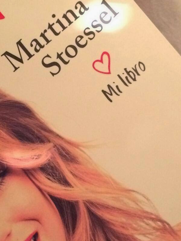 Martina Stoessel NEWS: Tapa del libro de Tini:"Simplemente Tini".