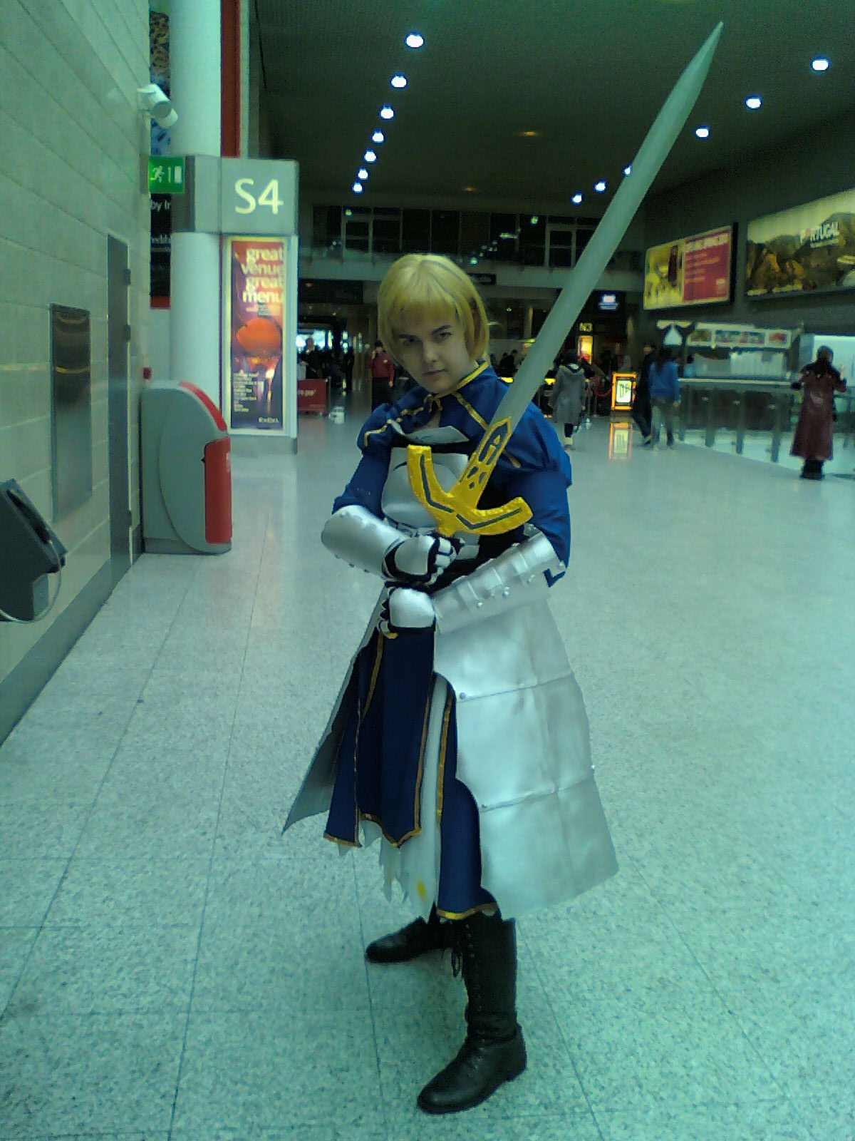 I made it myself!: Saber Cosplay