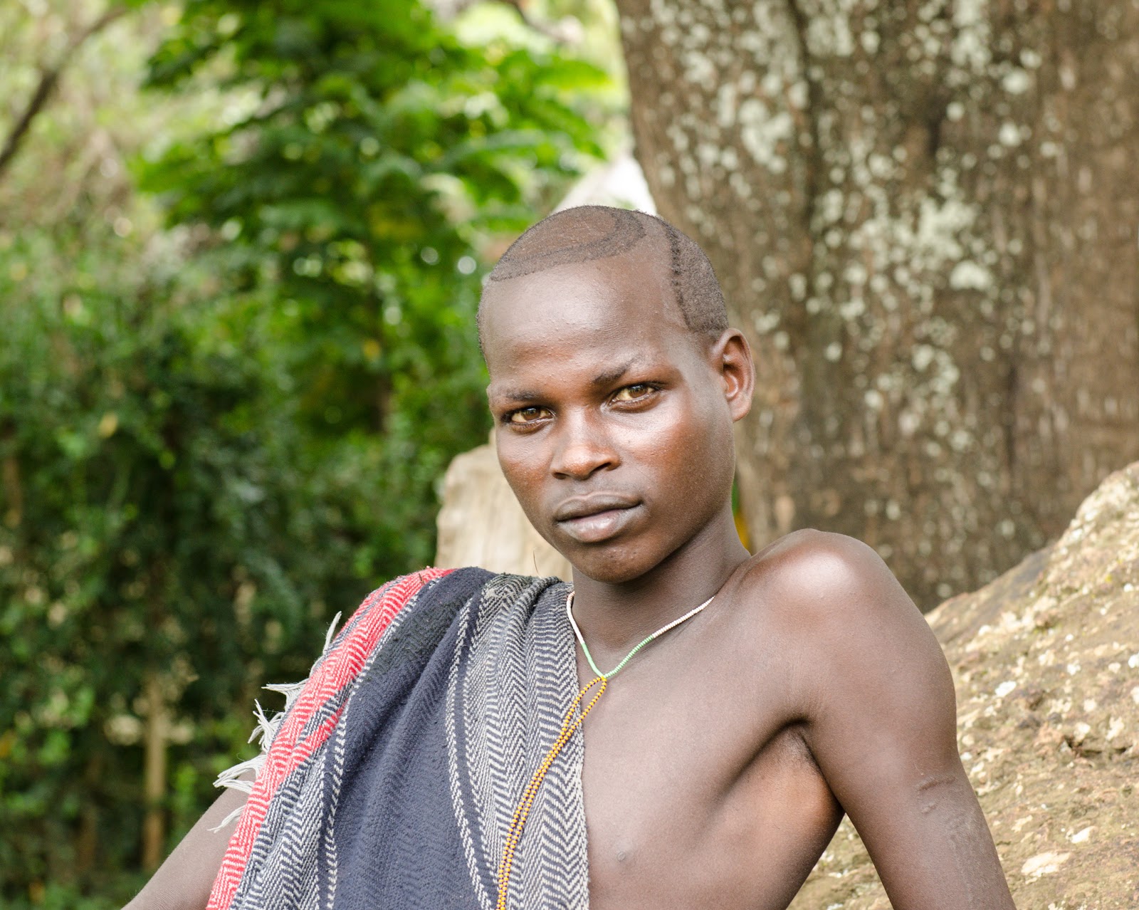 photoscope: Omo Valley: Surma Tribe: body scarification,blood drinking ...