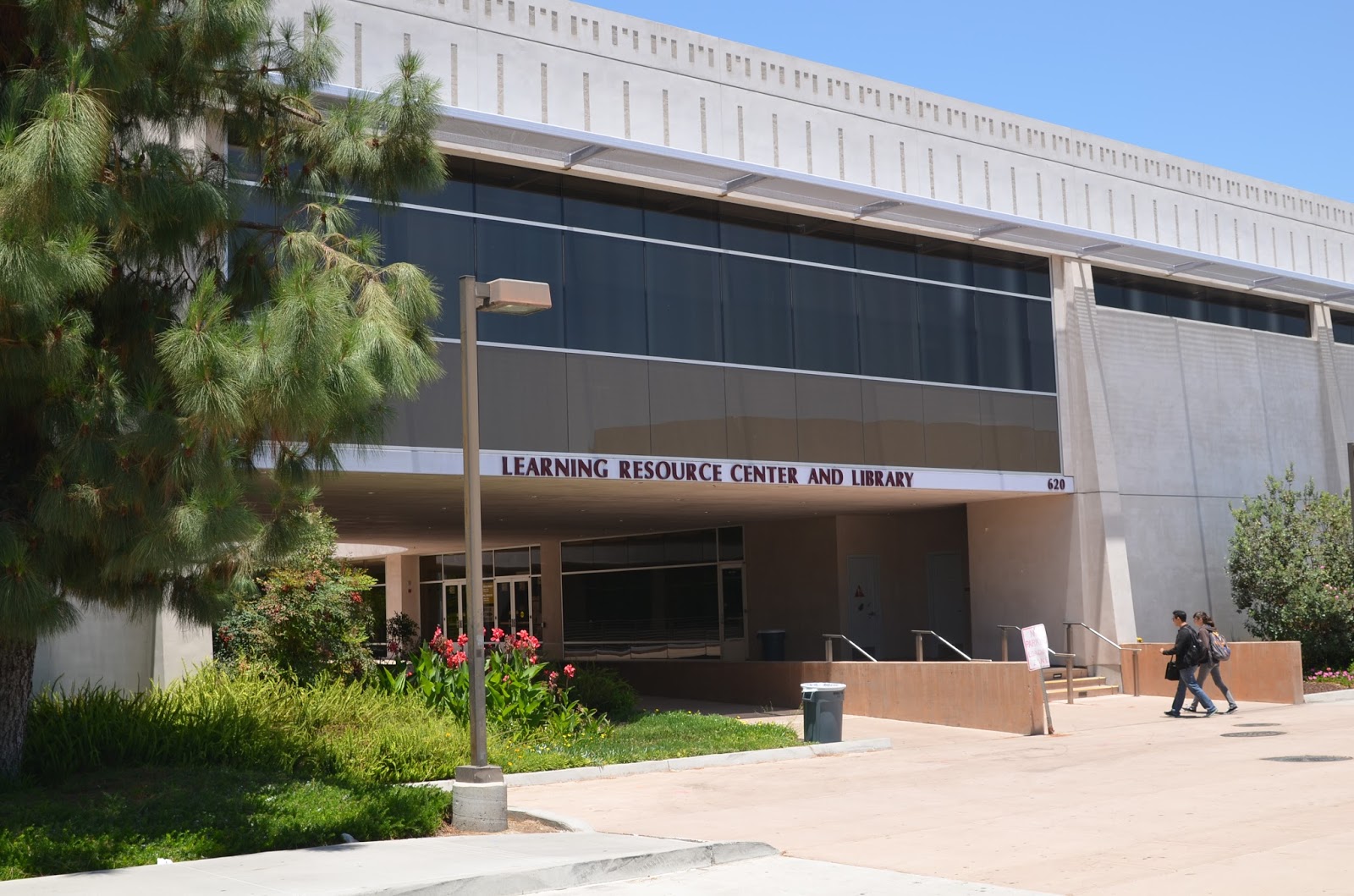 What's New @ SWC Library?: We're open today!