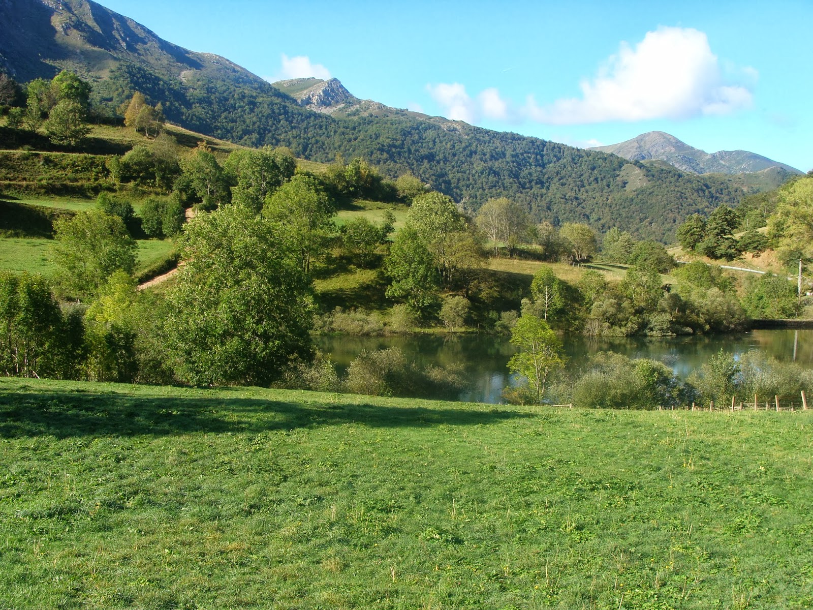 Valle de Lago a Veigas {Parque Natural de Somiedo}