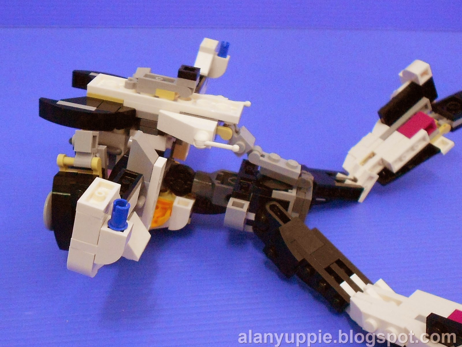 Alanyuppie's LEGO Transformers: Shadow Wing: LEGO 31021 Furry Creatures ...