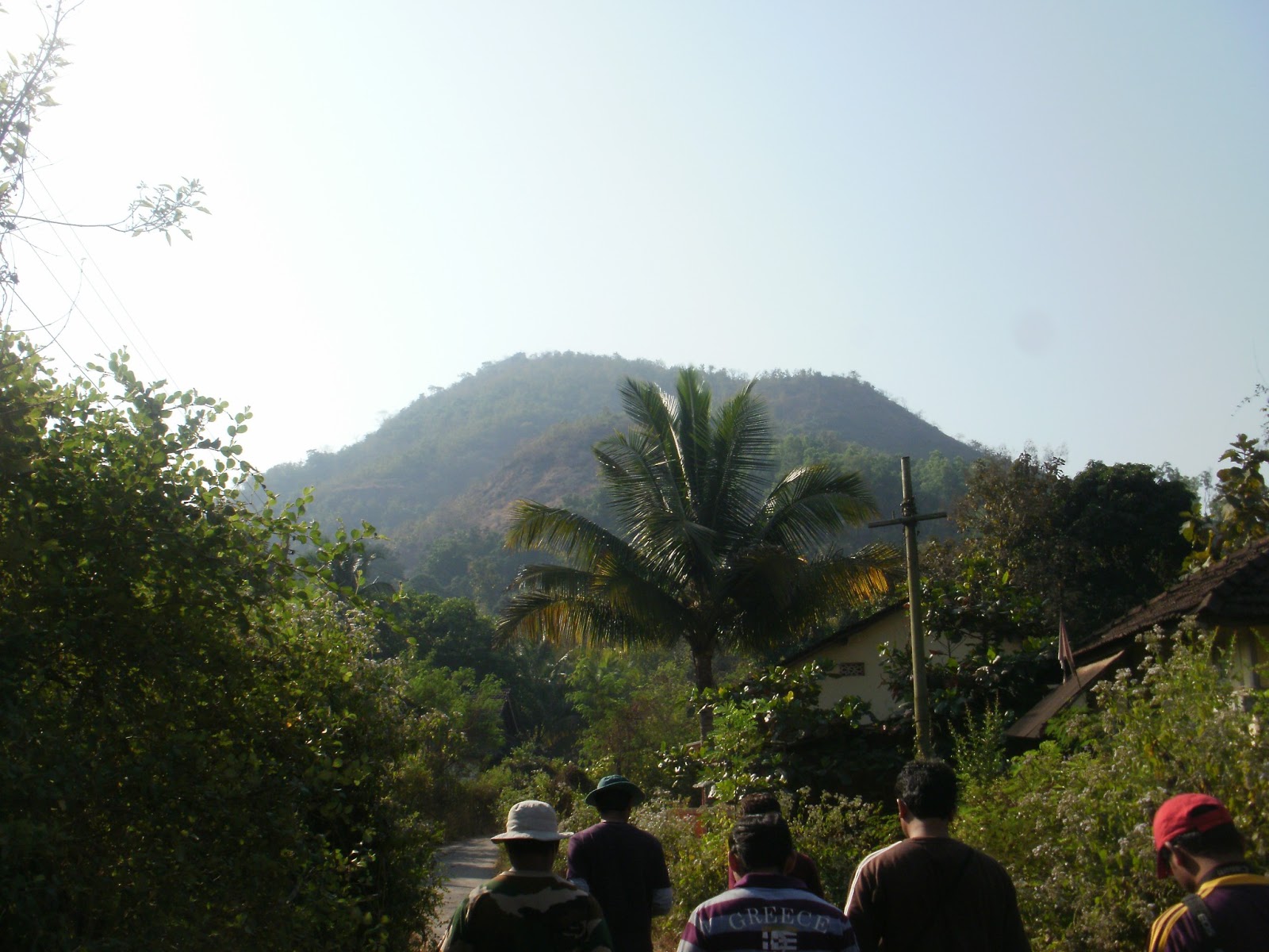Anurag's Corner: AvchitGad-Birwadi Fort-GhosalGad-TalaGad-Kuda Caves ...