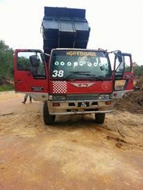 LORI TAMBUN,CASE,EXCAVATOR UNTUK DISEWA: KERJA TANAH DAN JENTERA BERAT