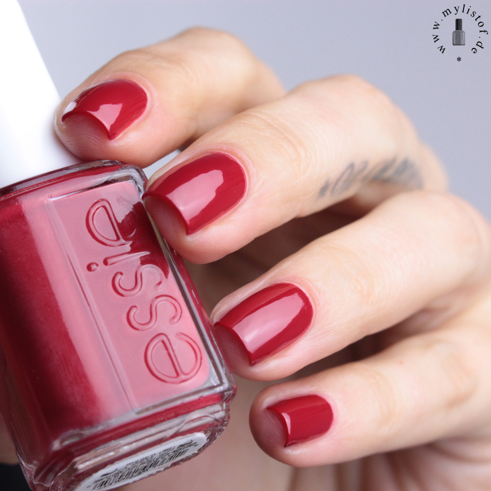 My List Of ....: [ Specialties ] Must-Have-Lack mit Essie Shall We Chalet?