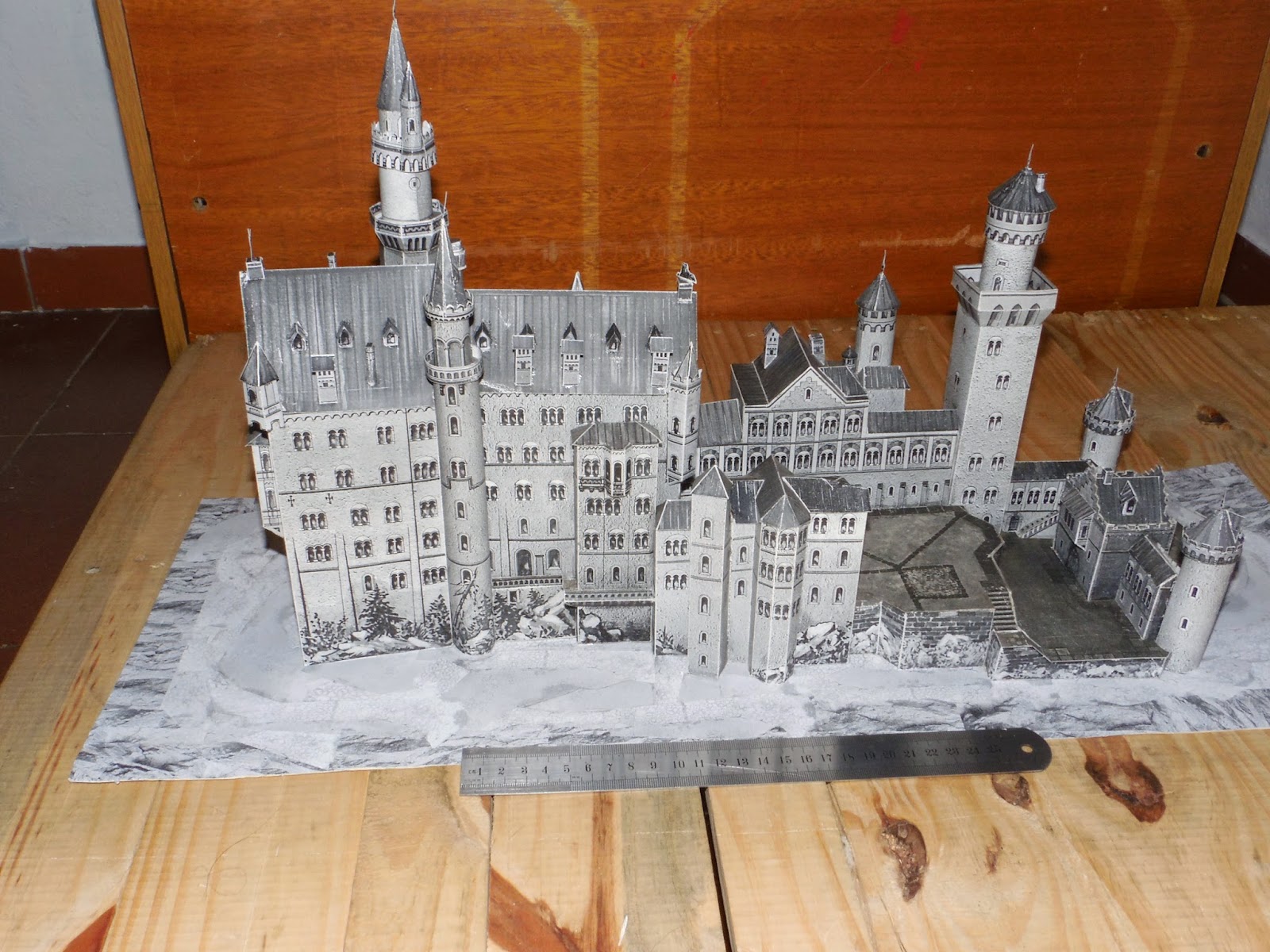 BLOG DO VÉIO ARTE EM PAPEL - PAPER MODEL E PAPER CRAFT: Neuschwanstein ...
