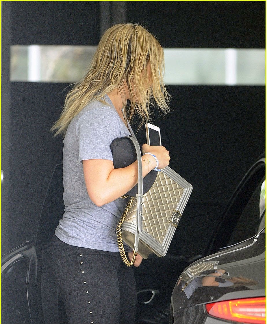 Hilary Duff's Total Body Gym Workout (PHOTOS)