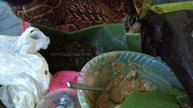 Mencicipi Pecel Semanggi; Kuliner Khas Surabaya yang Mulai Langka ...