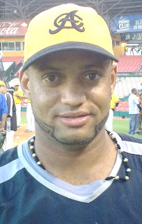 santiago30caballeros.com: Ángel Castro aseguró ayer que lanzará el ...