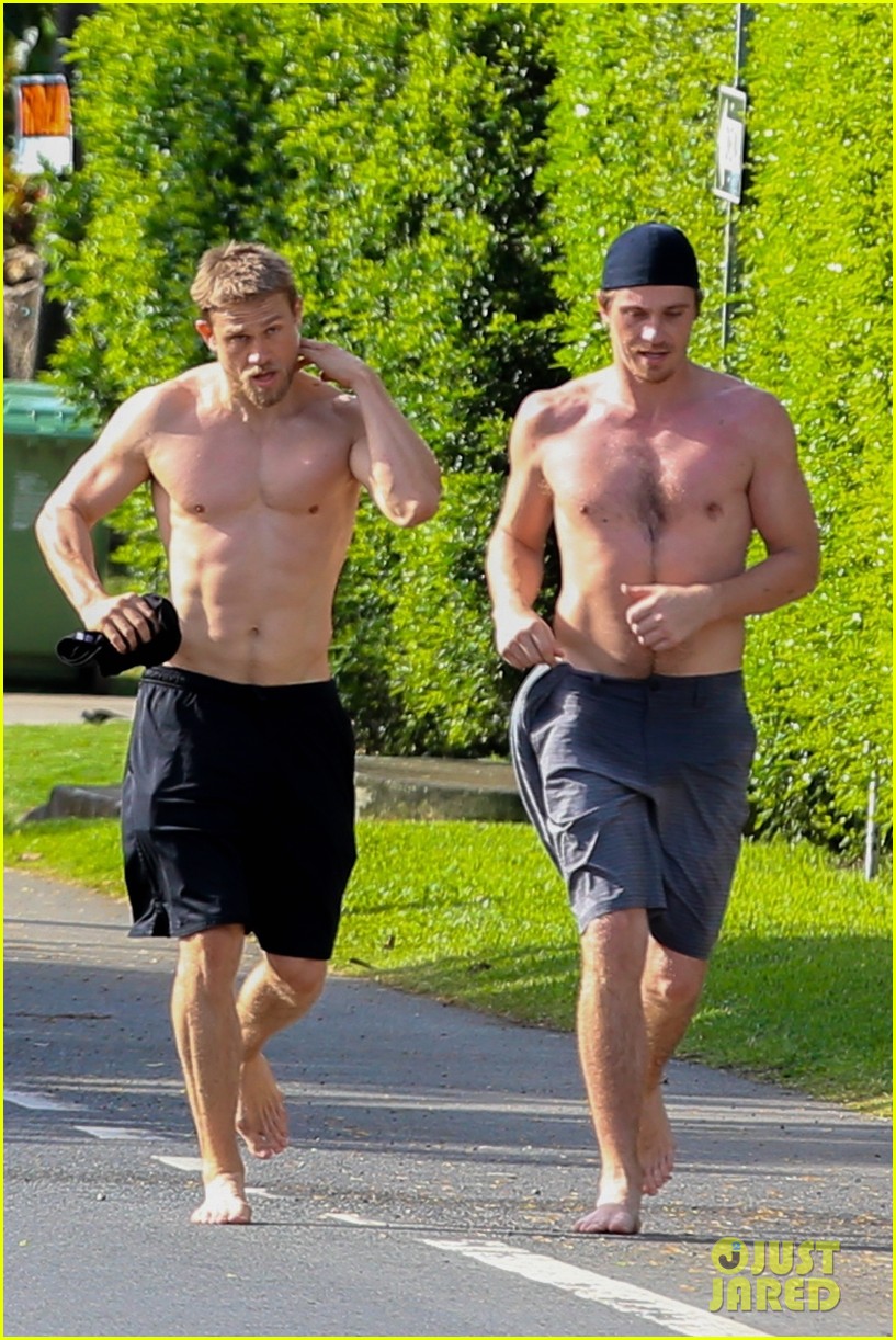 Alexis_Superfan's Shirtless Male Celebs: Charlie Hunnam & Garrett ...