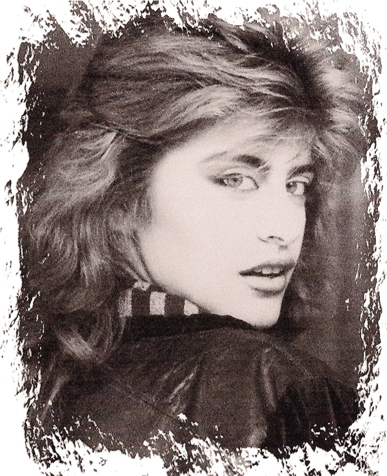 Dan Manaila: Loredana Groza - Cetăţean de Onoare al municipiului Oneşti