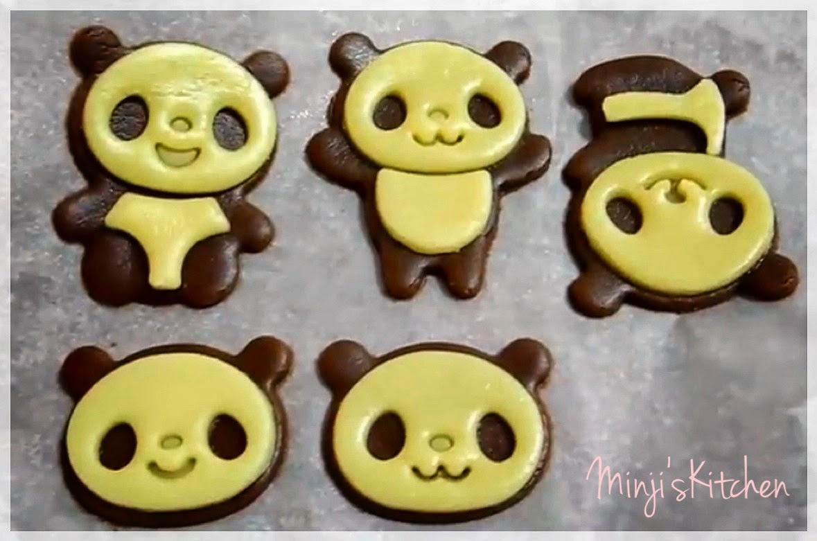 MinJi's Kitchen: Panda Choco Butter Cookies