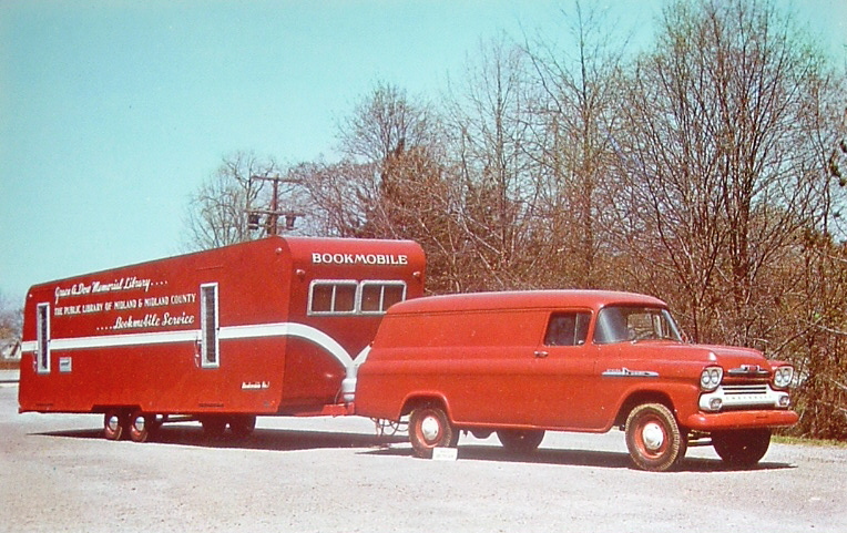 Is it or isn't it a bookmobile?
