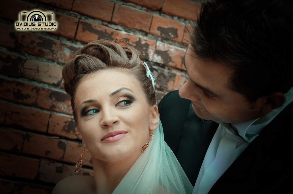 Ovidius Studio: Mihaela & Alex Paun (fotografii nunta)