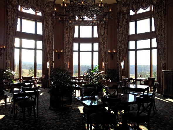 Pack Your Bags: A Traveler’s Look at the Inn on Biltmore in Asheville ...