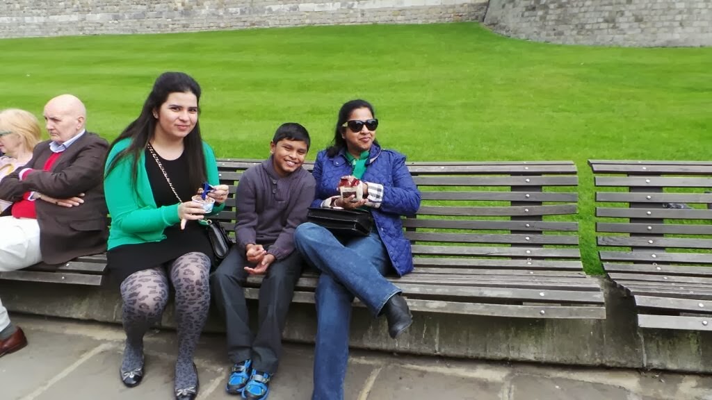 South Indian Actress Radhika Sarathkumar Kids (Children) Daughter ...