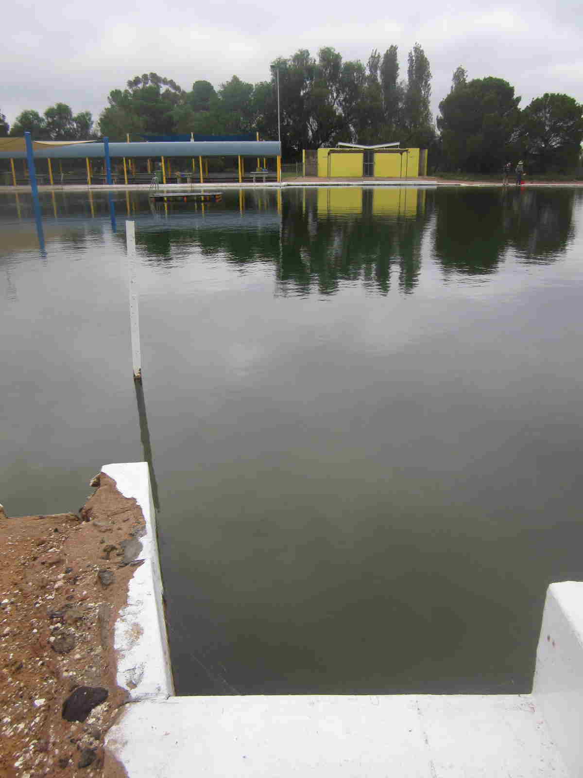 Sandy Beach: The 2012 visit to Barmedman: News + photo album