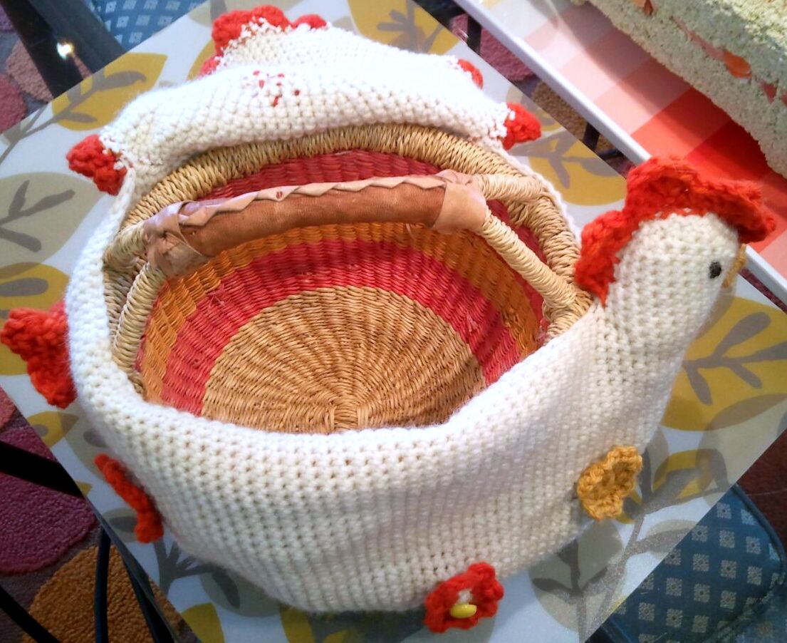 Life is art ... Art is Life: Crochet Chicken Basket ~ Henny Penny Free ...