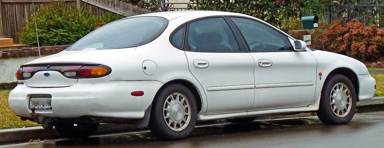 Car Style Critic: Ford Taurus: The Second Generation