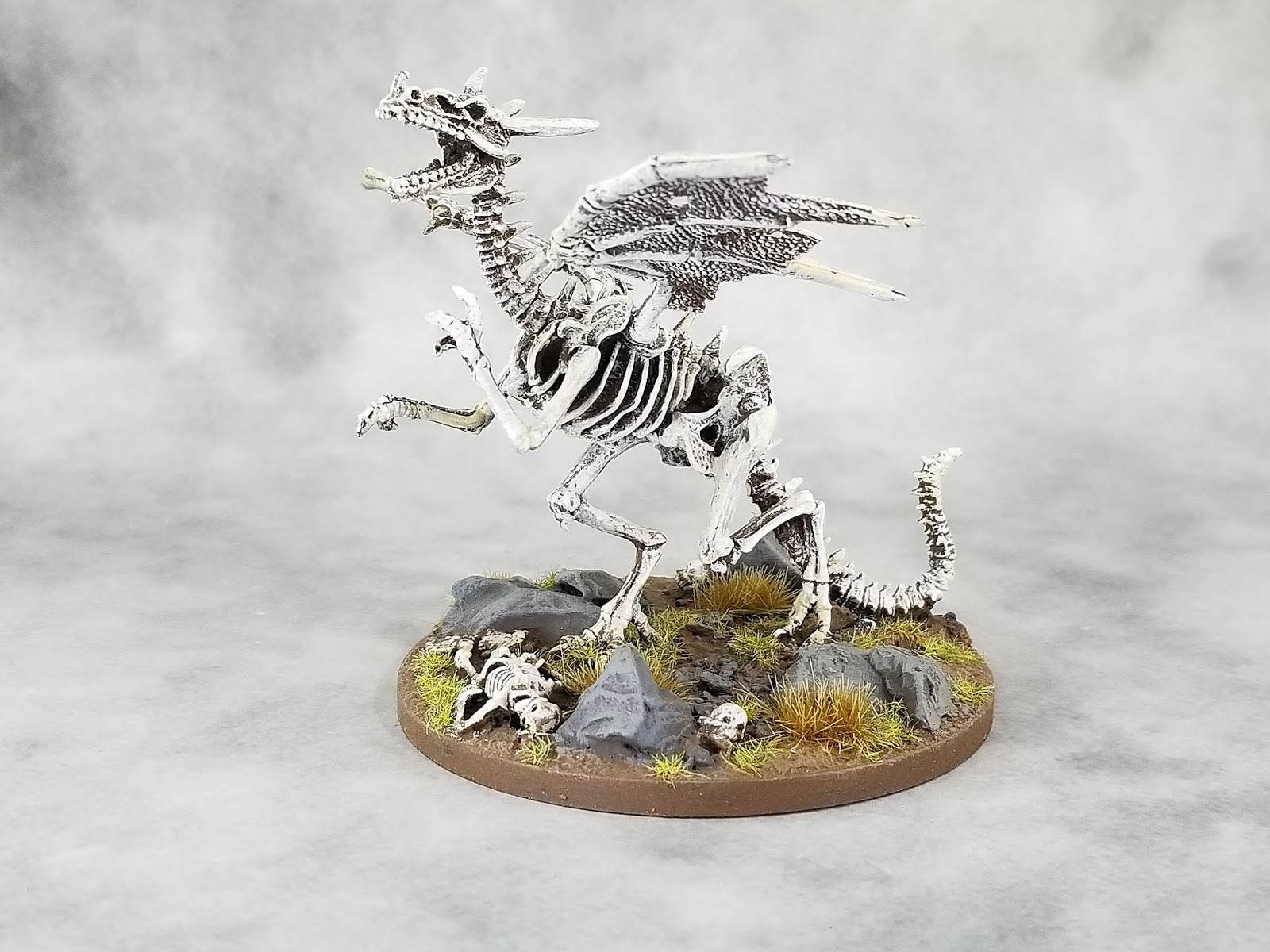 Xin's Lair: Reaper Miniatures Skeletal Dragon