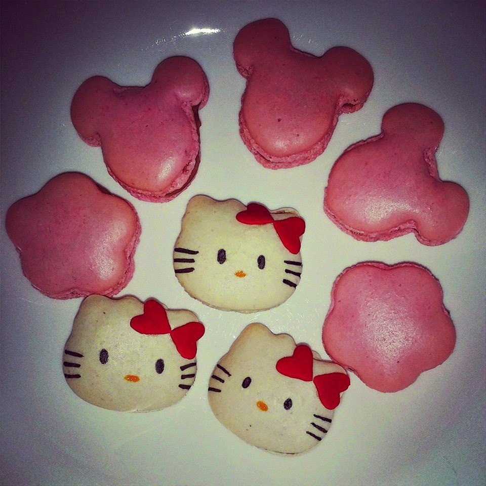 Hello Kitty Macarons -by Joey Foo | Baking's Corner WorkShop