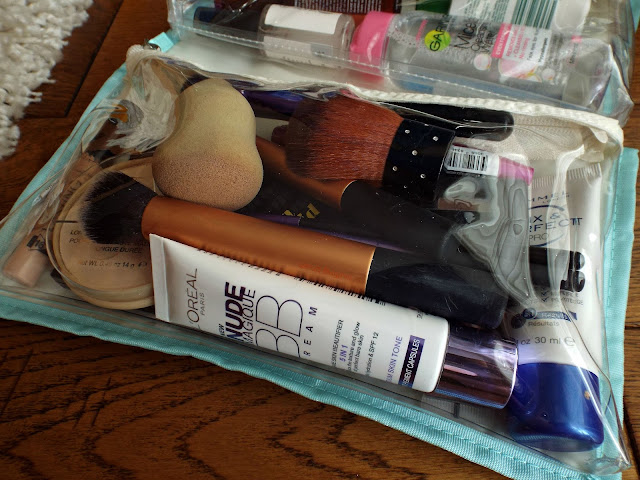 Beauty Packing 101: Your Makeup Bag | EleanorMae