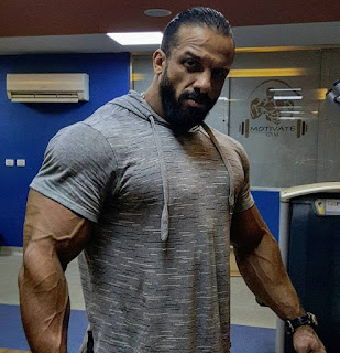 Bodybuilder Muscle Worship: Eslam Elmasry IFBB Bodybuilder