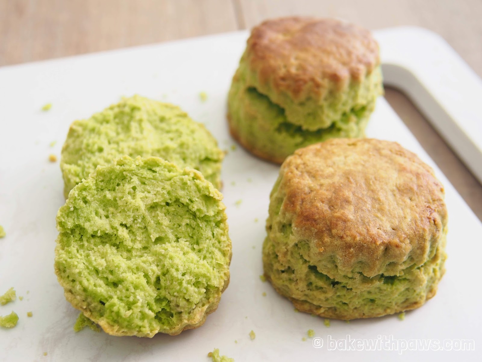 Pandan Scones - BAKE WITH PAWS
