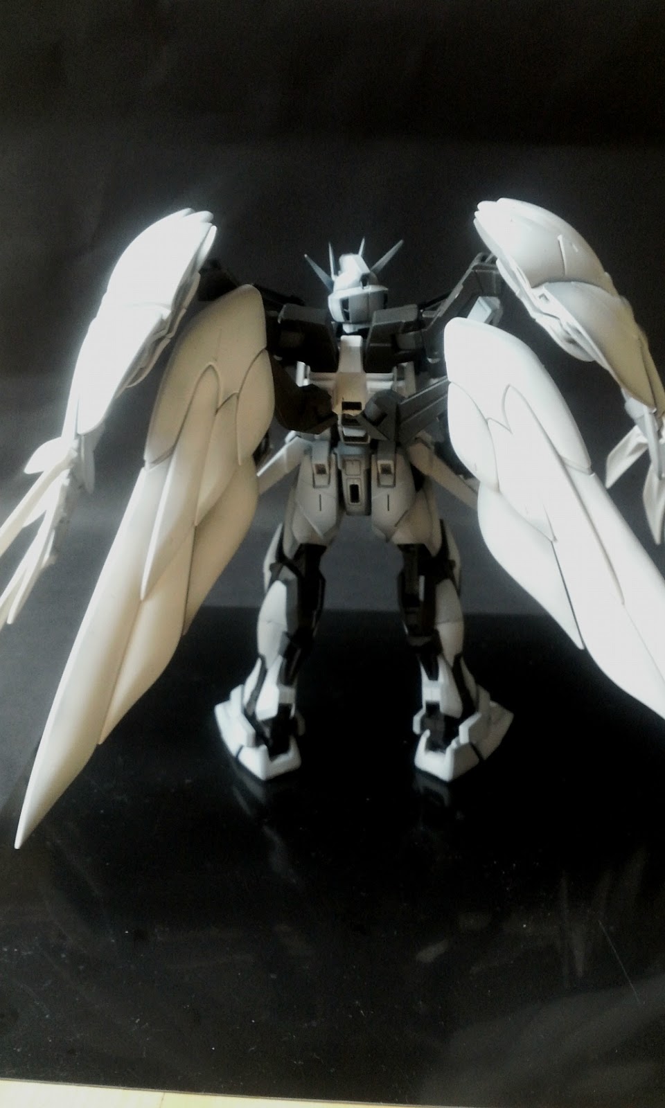 Custom Build: 1/100 Wing Gundam Striker