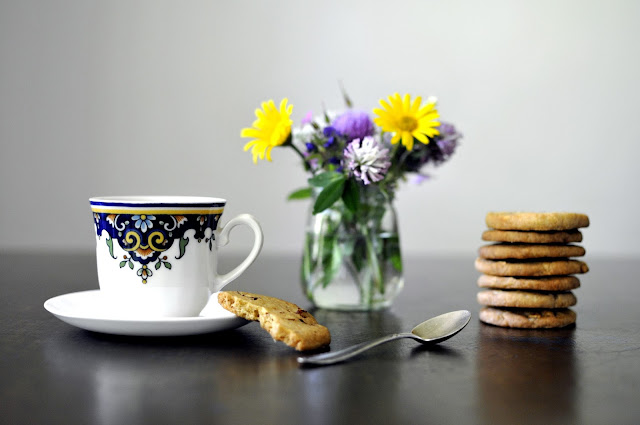 Bondkakor ~ Swedish Farmer Cookies | Baking with Marianne