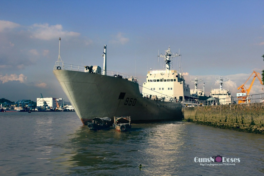 PLA PhotoBlog: 中国人民解放军图库: Type 073-III (Yudeng Class) Medium Landing ...