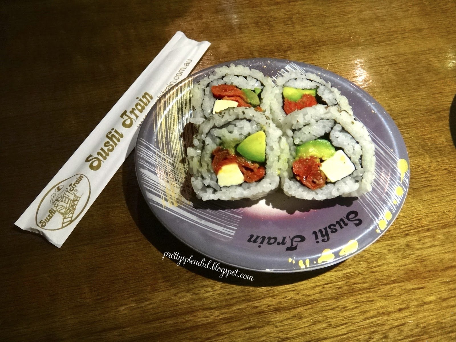 pretty splendid: Sushi Train, Sydney