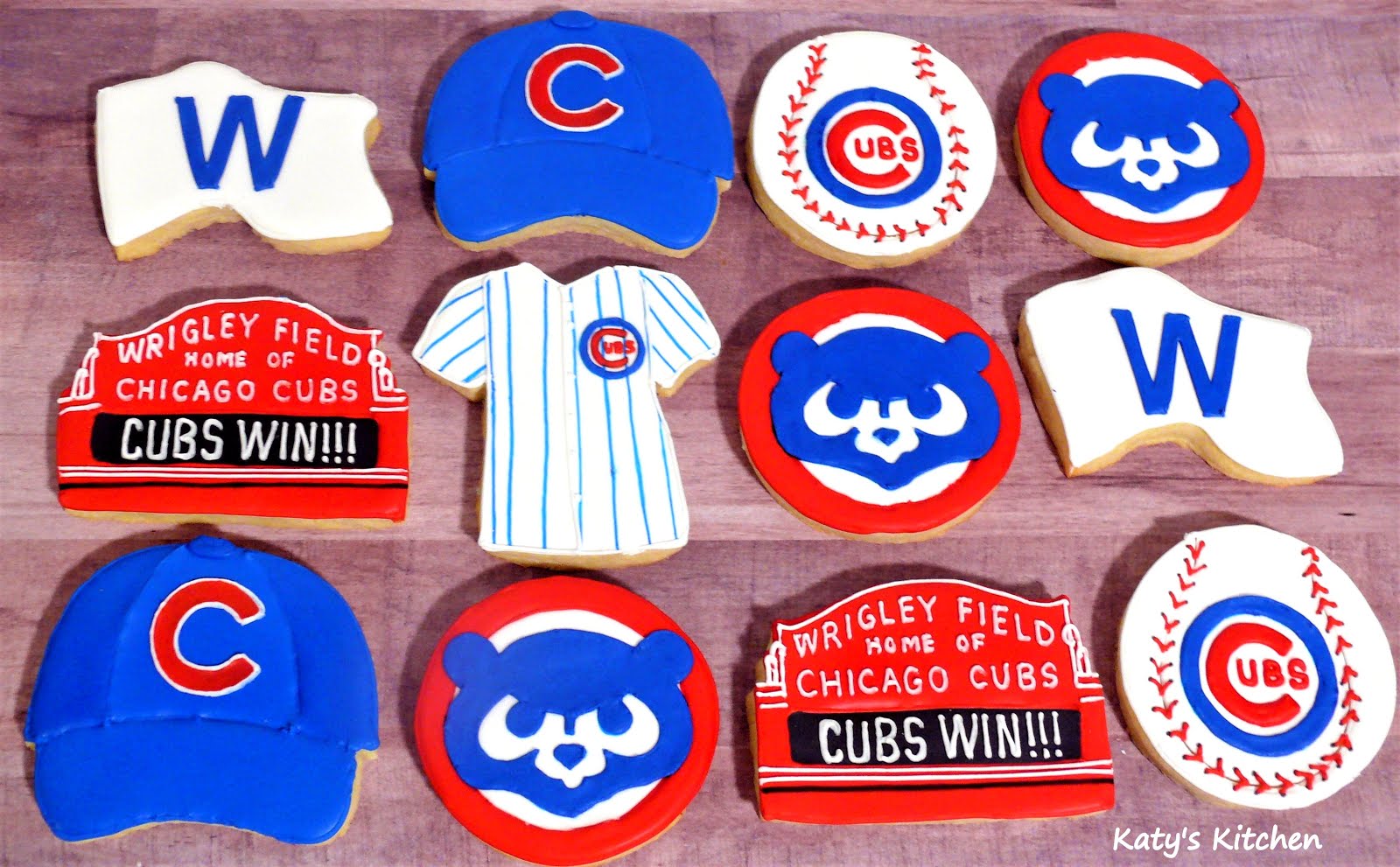 Katy's Kitchen: Chicago Cubs Baseball Cookies